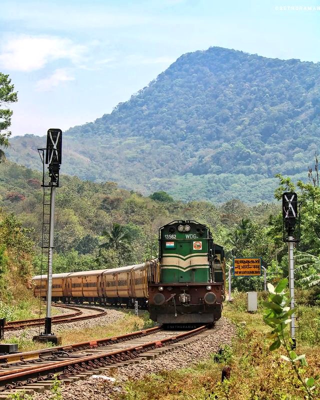 Ananth Rupanagudi on Twitter: "Today's #railway #photo - the Sengottai-Punalur line is one of ...