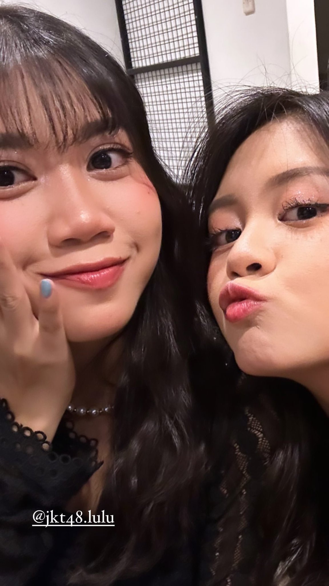 Salsarian on Twitter: "@A_LuluJKT48 [Lulu Instagram Story Update] 11 Juli 2023 Lulu with Kak ...