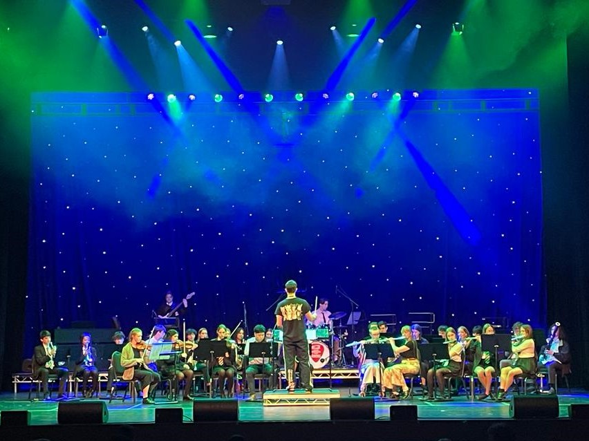 Welcome to Sir Henry Floyd Grammar School