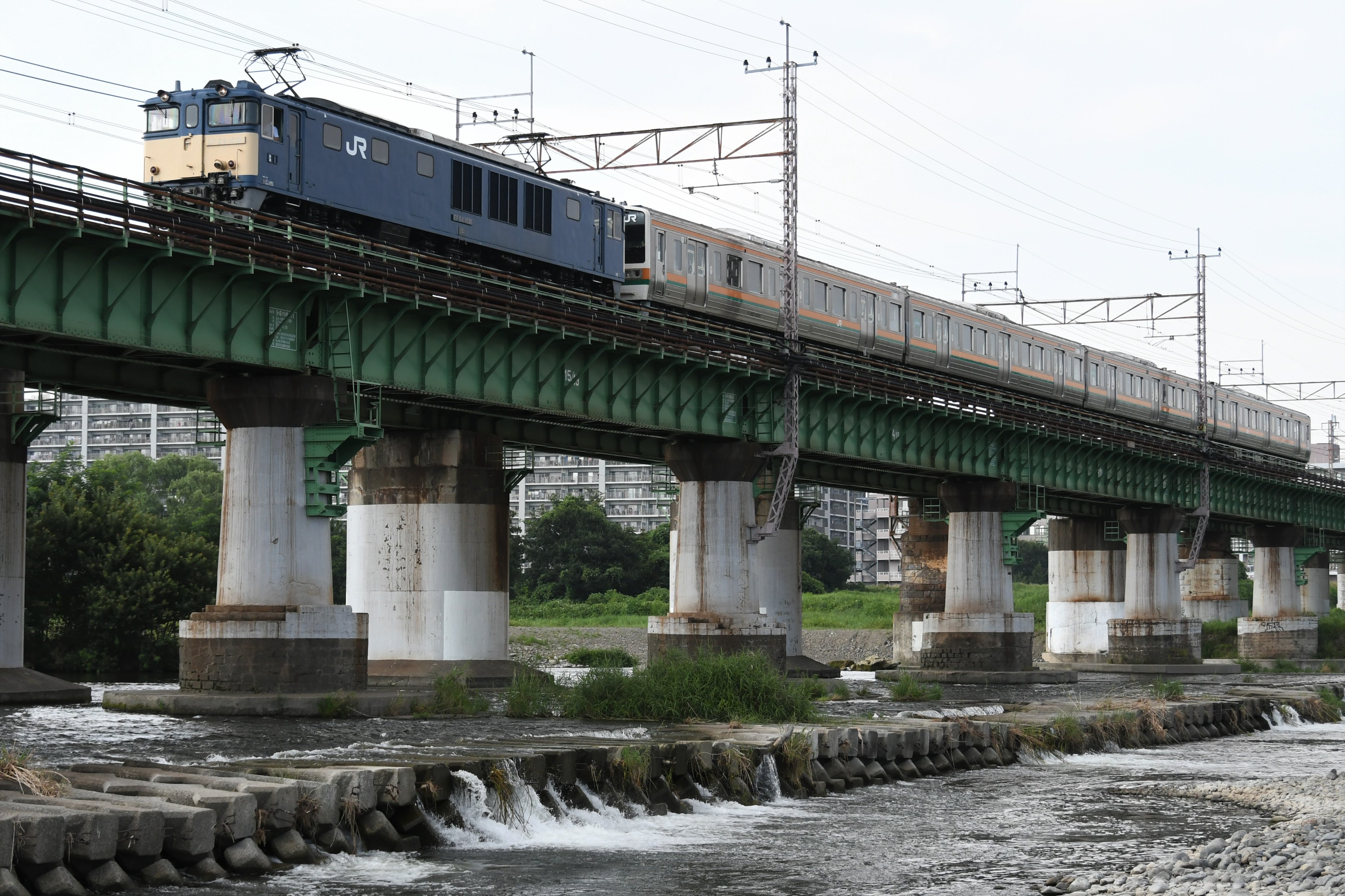 情景 on Twitter: "2023/07/11 211系NN廃車配給 配9834レ EF64 1031+211系3000番台A10編成 https://t.co/kmTjfp6YFi ...