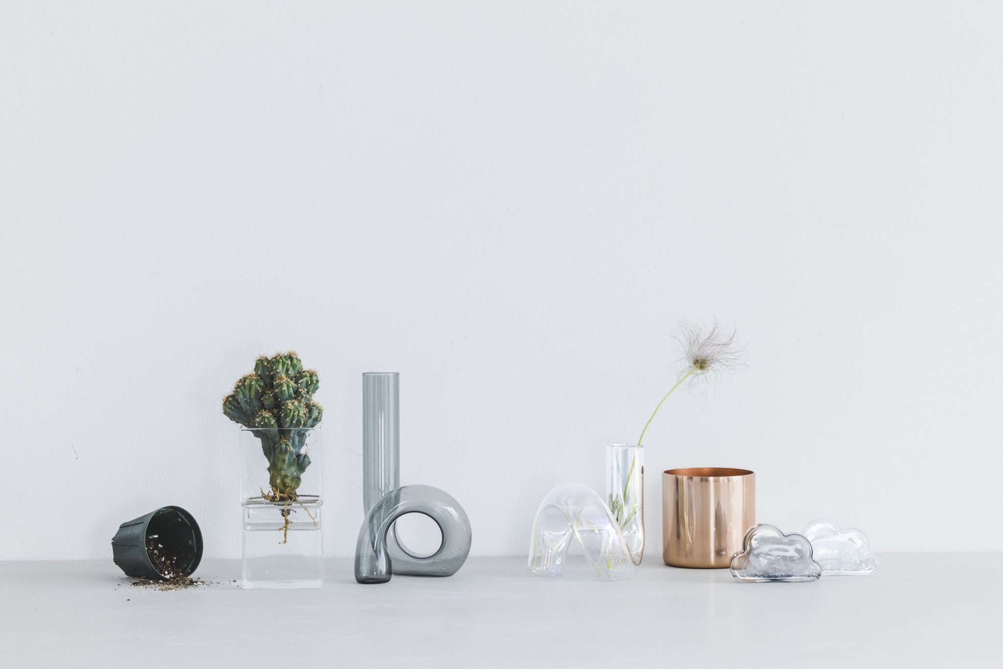 フェリシモ 公式アカウント on Twitter: "フェリシモSeeMONO SELECT(シーモノセレクト)に、置くだけでアート空間になる素敵なアイテムが新登場です🎨 https://t ...