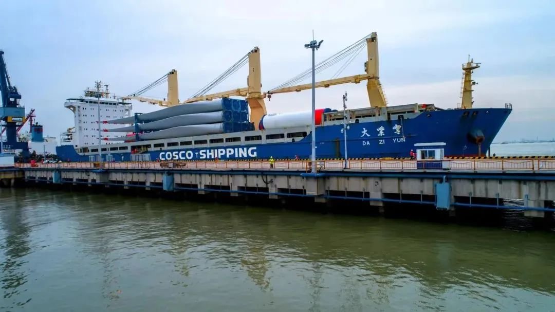 COSCO Shipping HK on Twitter: "中远海运承运孟加拉最大风电项目二期3套风机设备顺利启运 https://t.co/jFGjiIWAOm https://t.co ...