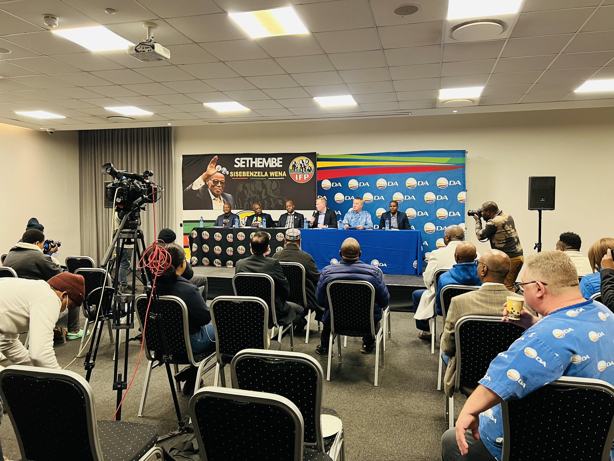 DA KZN on Twitter: "DA and IFP sign service delivery pact in KwaZulu-Natal This agreement which ...