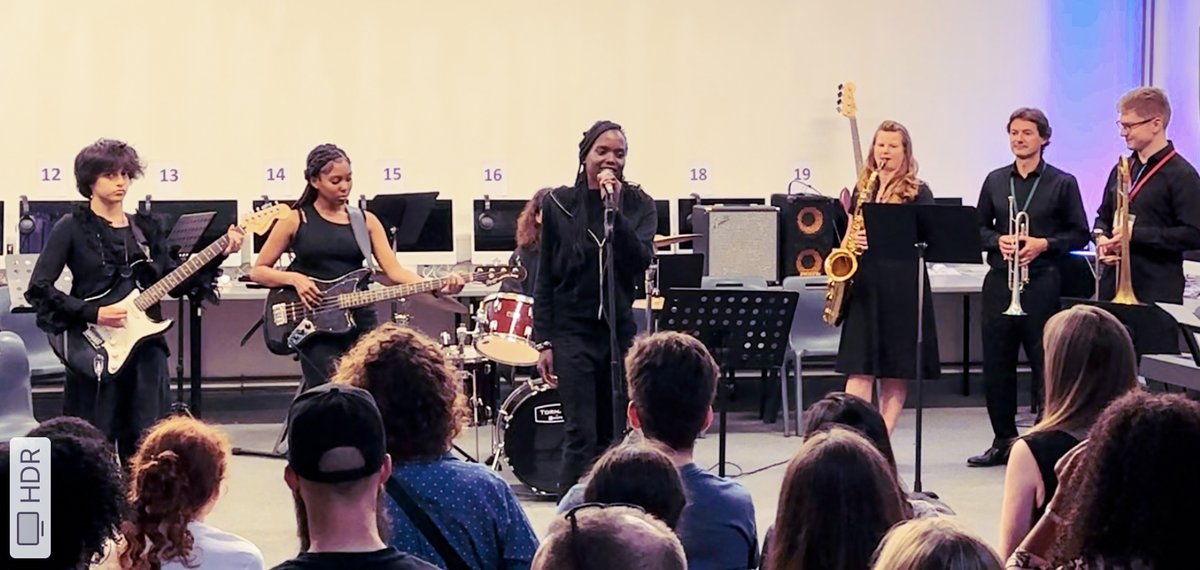 Harris Girls' Academy Bromley - Harris Girls' Academy Bromley