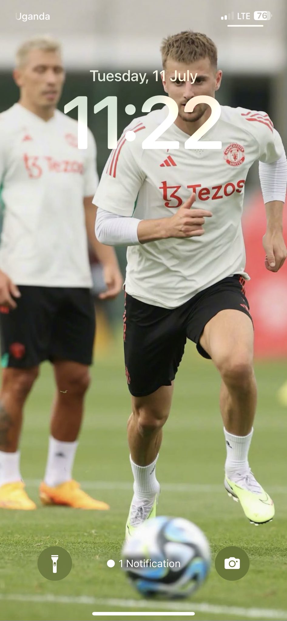 REECY™️🏄‍♂️♥️ on Twitter: "My lock screen remains incomparable. https://t.co/S5fOiZ1MaF" / Twitter