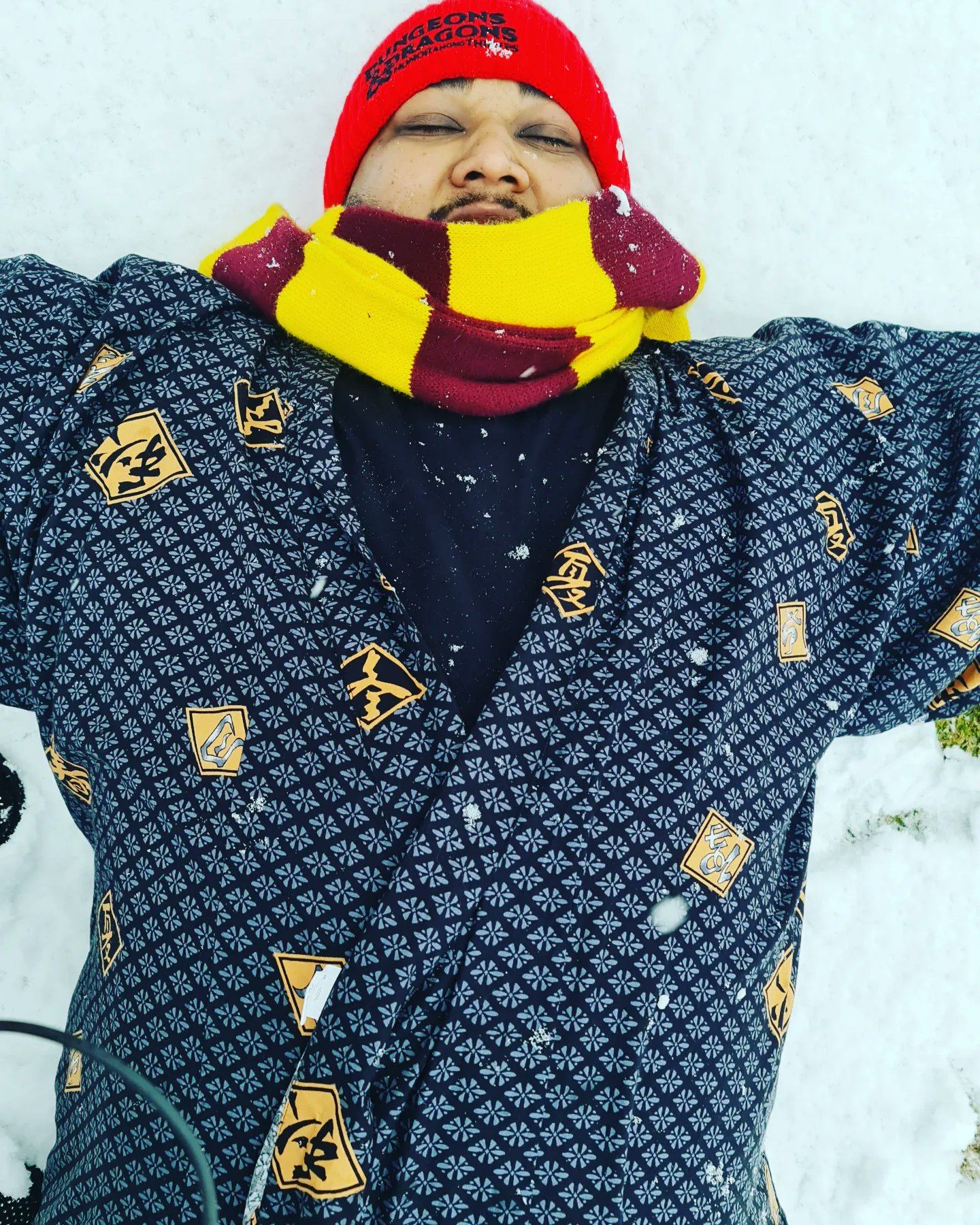 Enricoh Alfonzo🐺 on Twitter: "Blissful chilltastic ignorance.🥹🌨 Me ...