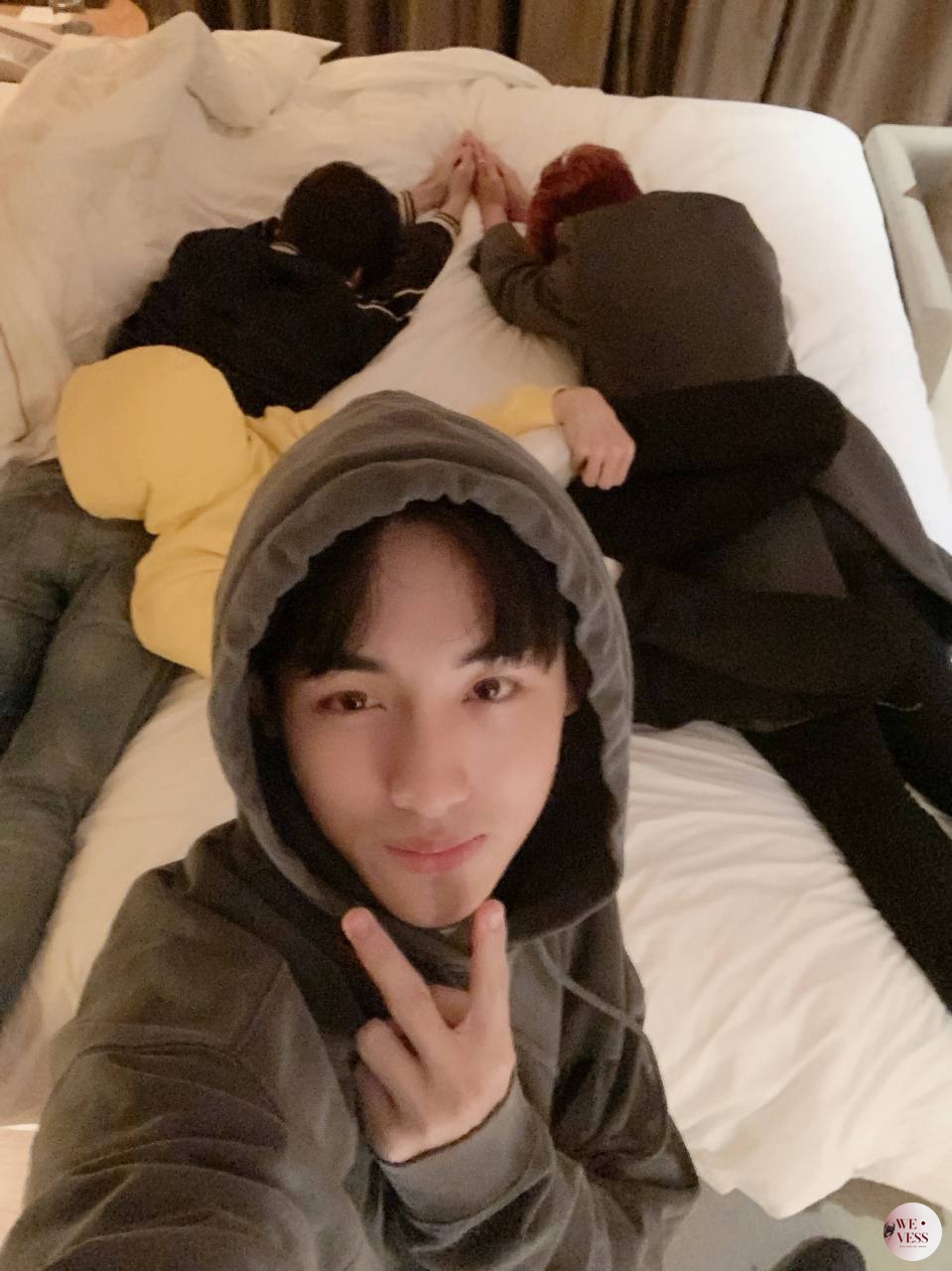 WayV Base ️🏻 ON! CEK PINNED on Twitter: "weishenv! ini yg dibelakang winwin siapa aj y genks ...