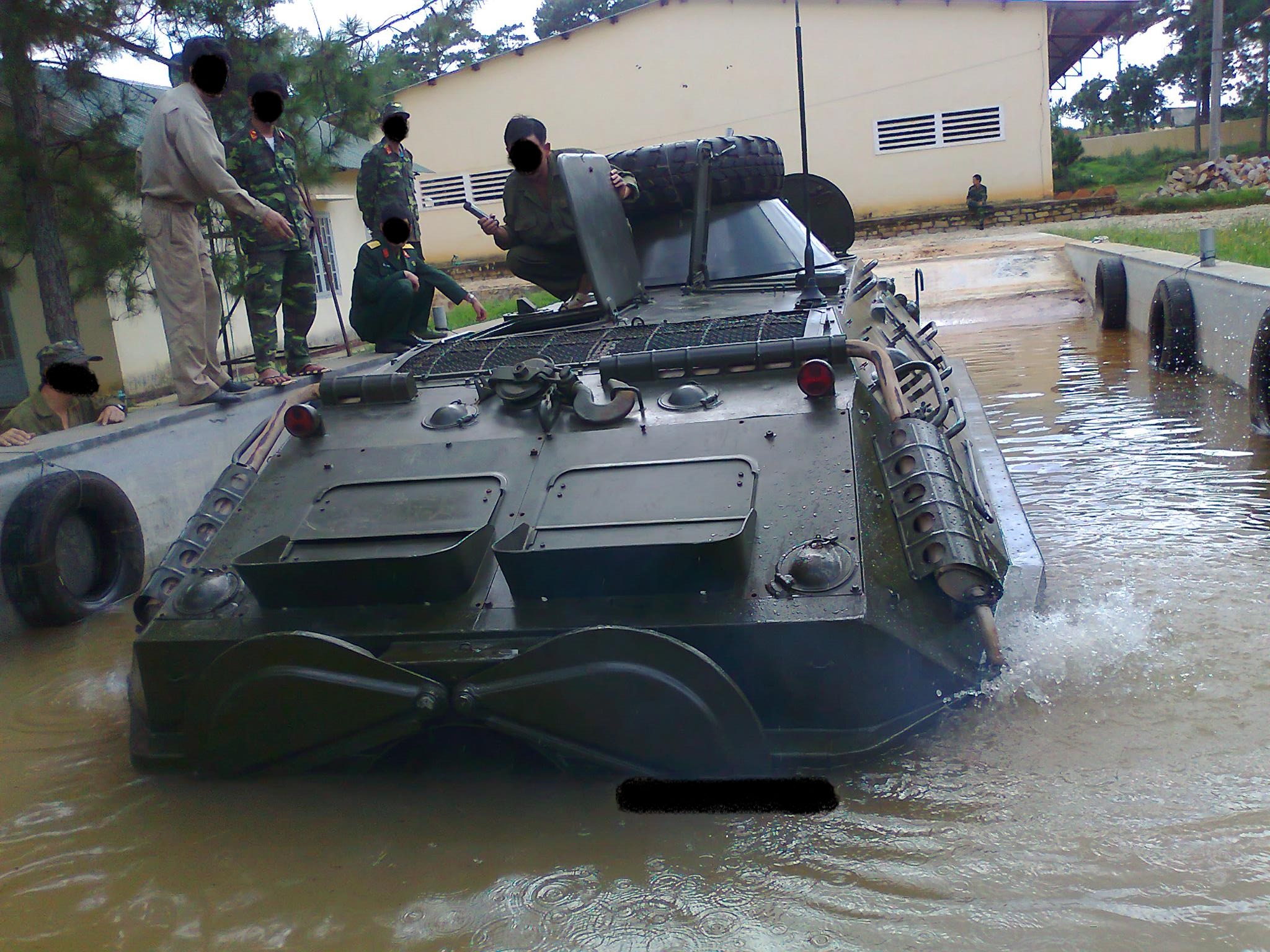 Lee Ann Quann on Twitter: ""Sink" Mechanics of Vietnam People Army carrying out a watertight ...
