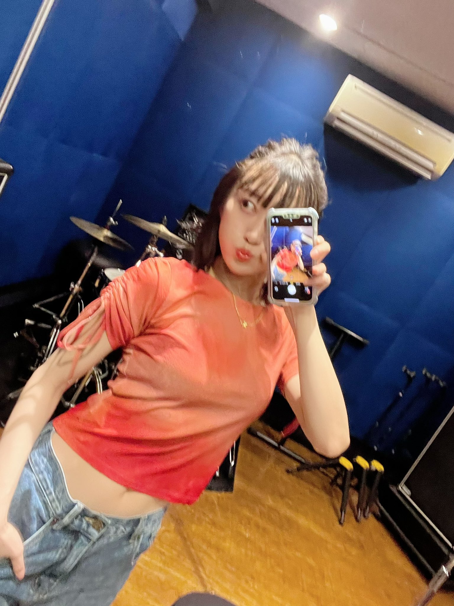 茜屋日海夏(i☆Ris) on Twitter: "ソロライブのリハしてきたよお！ やばい…酸欠です…フラフラァ😇 頑張れアタシ… ️‍🔥 ️‍🔥 ️‍🔥 楽しみにしててねえ！ #ひみちゃん ...