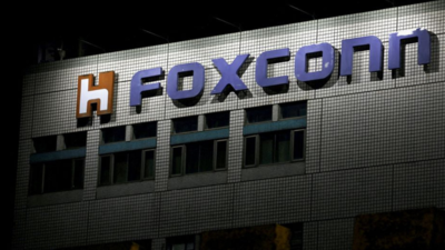 OsintTV📺 on Twitter: " ️Foxconn once again apply for India chipmaking incentives after pullout ...