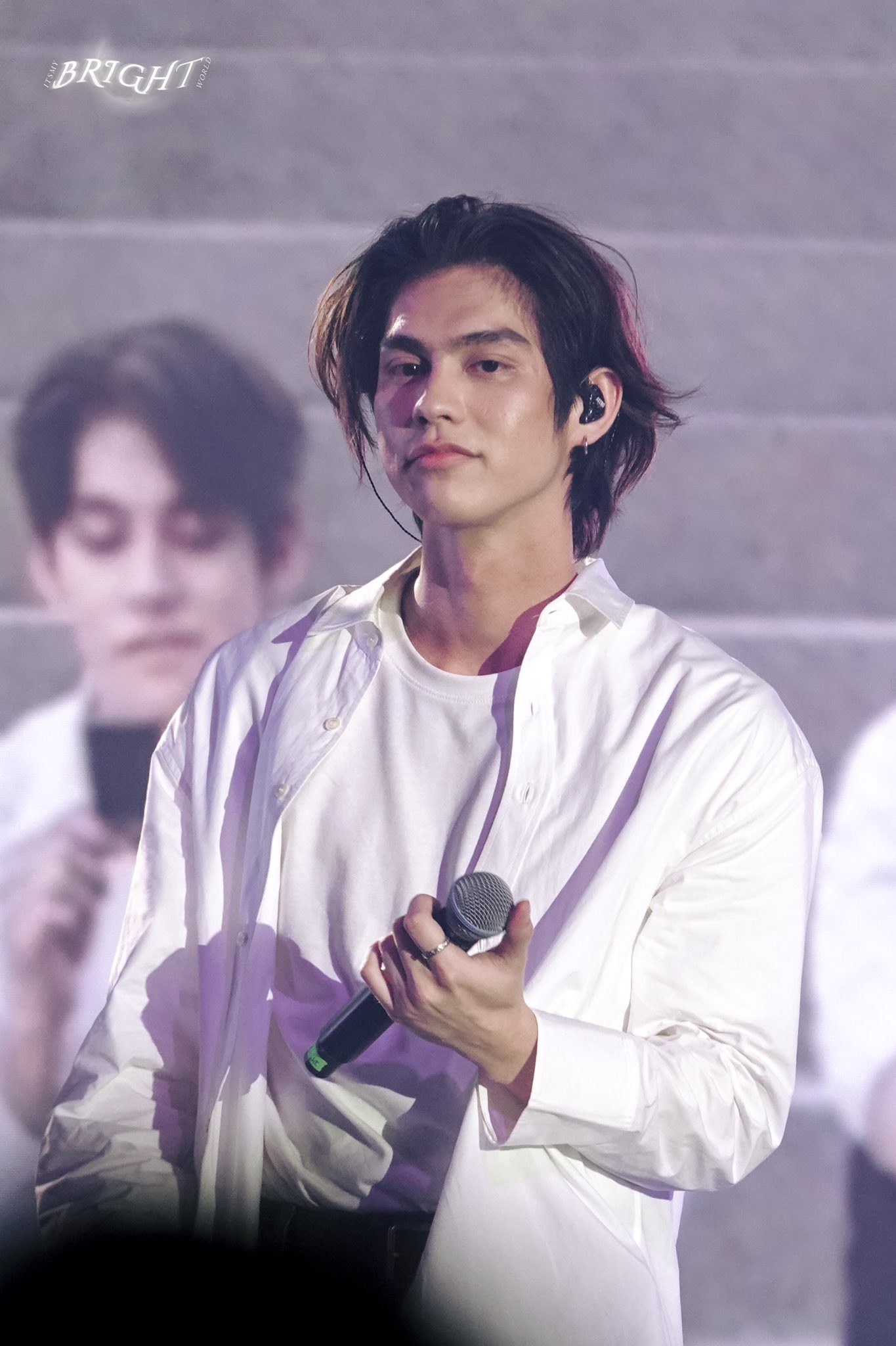 itsmybrightwinworld🇭🇰☀️🐰 on Twitter: "08.07.2023 - ̗̀𖤐 2020年的Sarawat 與 2023年的Bright ♡⃛ ̖́- 謝謝 ...