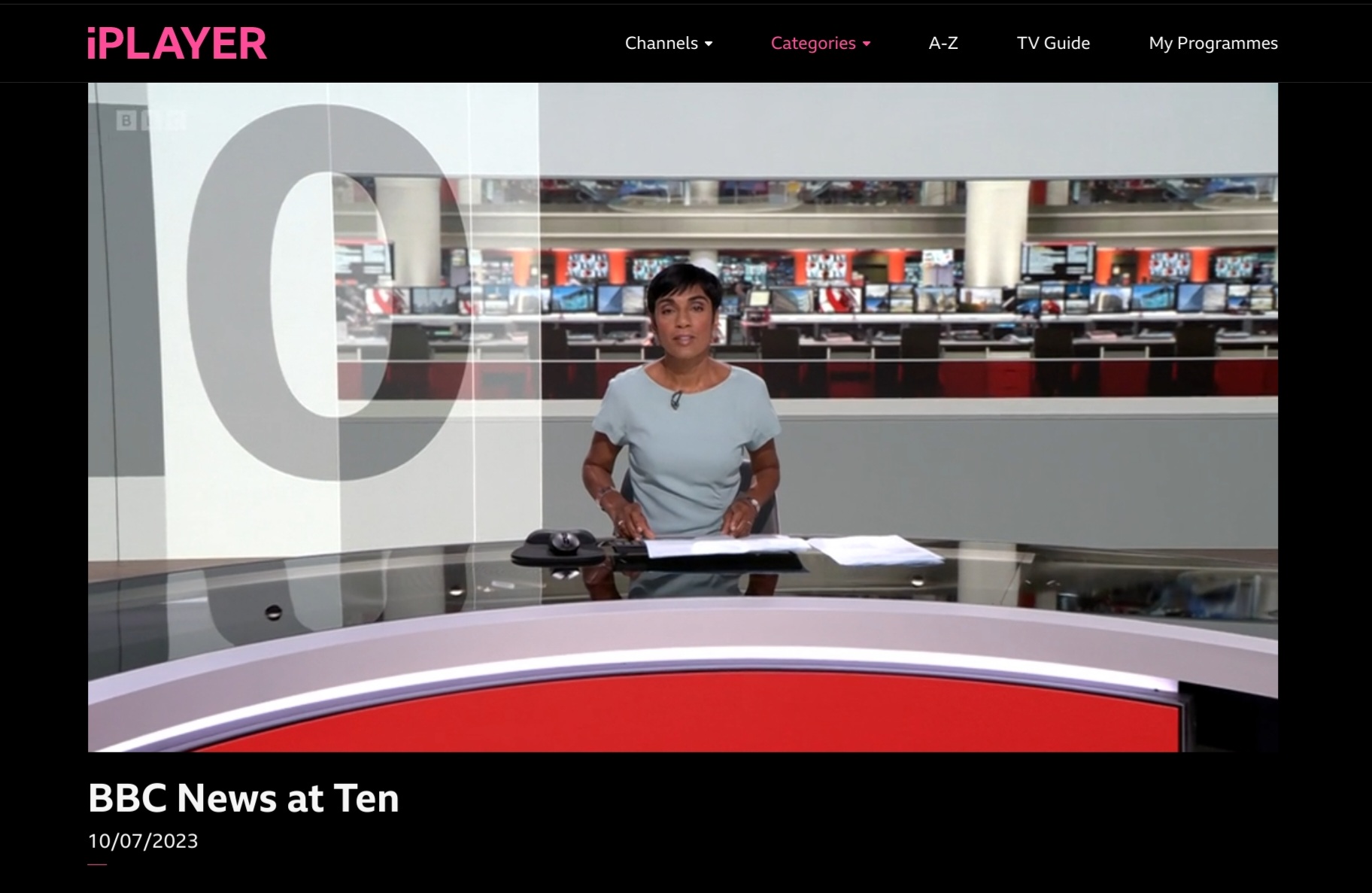 DarrenBkx 🇪🇺 on Twitter: "Huw Edwards @thehuwedwards is lead presenter for @BBCNews at Ten on ...