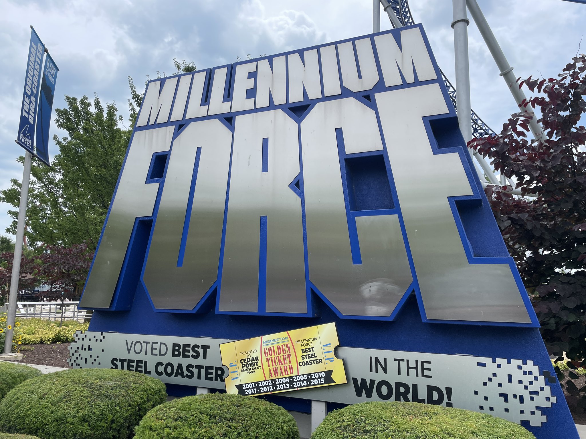 Millennium Force Sign