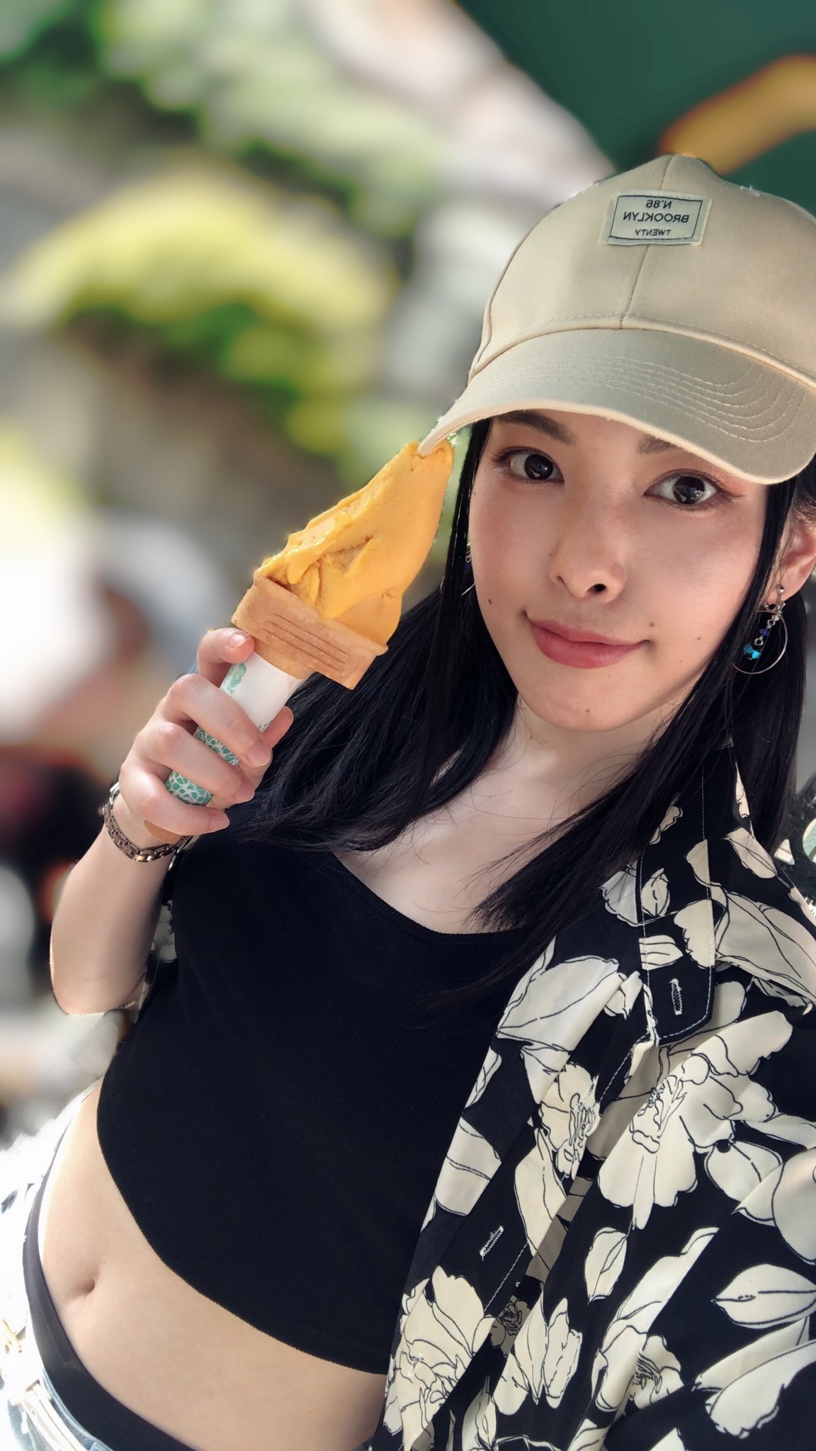 鳥居志歩🏳️‍🌈🫶7/14-17悪魔の証明 on Twitter: "夏の「概念」はすきだけど、生きてるだけで体力奪われるから生活するには好きじゃないのよね…… でもカラッと晴れた天気とか ...