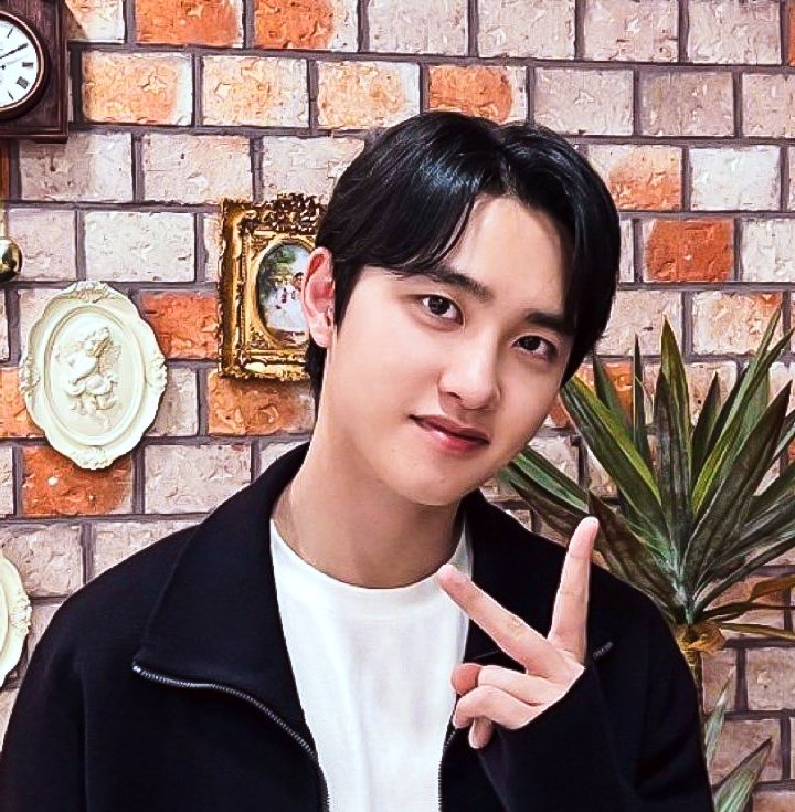 Jane Doh🐧 ️ on Twitter: "2am Still no trailer... I'm going to sleep with hope, when I woke up ...