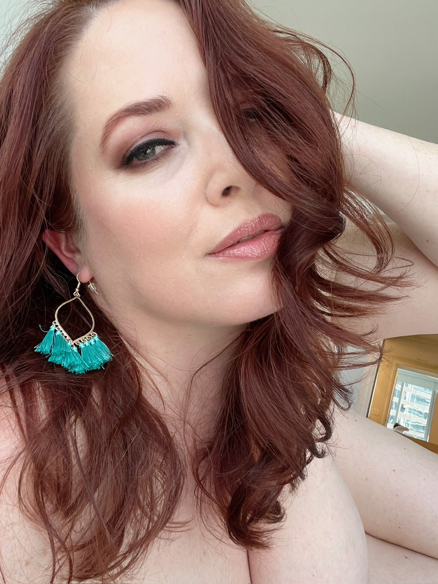 Maggie Green Official 🐆 On Twitter Wearing Earrings And Nothing Else