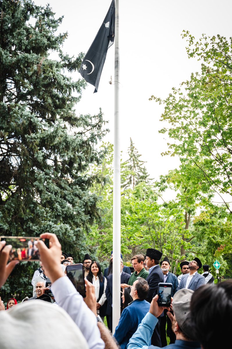 For the 1st time in history... A Canadian City officially deployed the ...