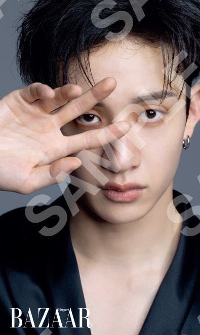 bangchan pics 𖤐 on Twitter: "he’s so HOT ohmygod!!! 😵‍💫"