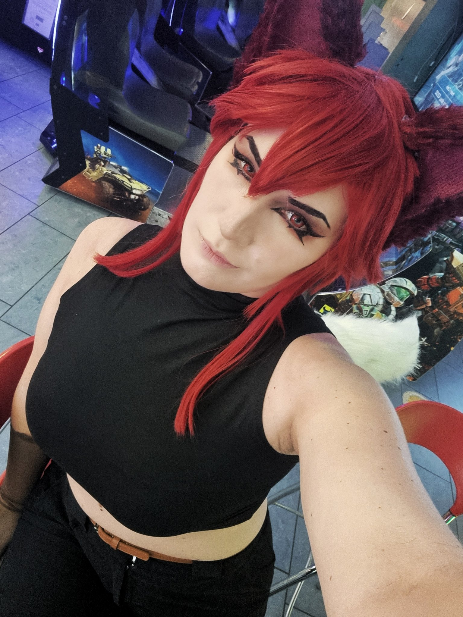 Sacchy 💜사라 #KpopLux on Twitter: "Waiting for you at the Arcade 🦊 OC. by @XeonSoda https://t.co ...