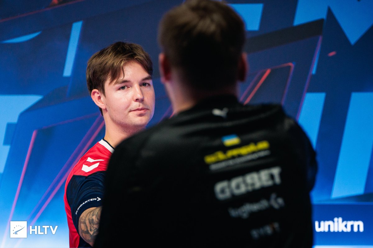 HLTV.org on Twitter: "40 MVPs in one photo 🐐🐐 @dev1ce @s1mpleO 📸 @theMAKKU | #BLASTPremier"