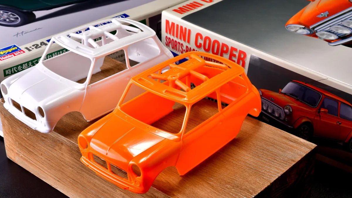 nippper.com on Twitter: "成型色にも色が付いているので、組んだだけでもとても様になりますから、ハセガワのミニを初めて作る人にはぜひともオススメしたい仕様です。 花金だ ...