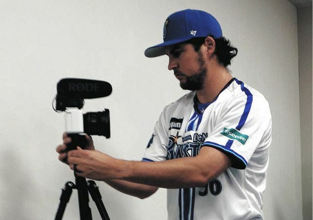 ﾐ ｶ★¨̮ on Twitter: "RT @gnomotoke: バウアー球宴で中日細川らに“質問攻め”交流を画策「どうやってHR打ったんだ」動画機材持ち込み会見【DeNA】（中日スポーツ ...