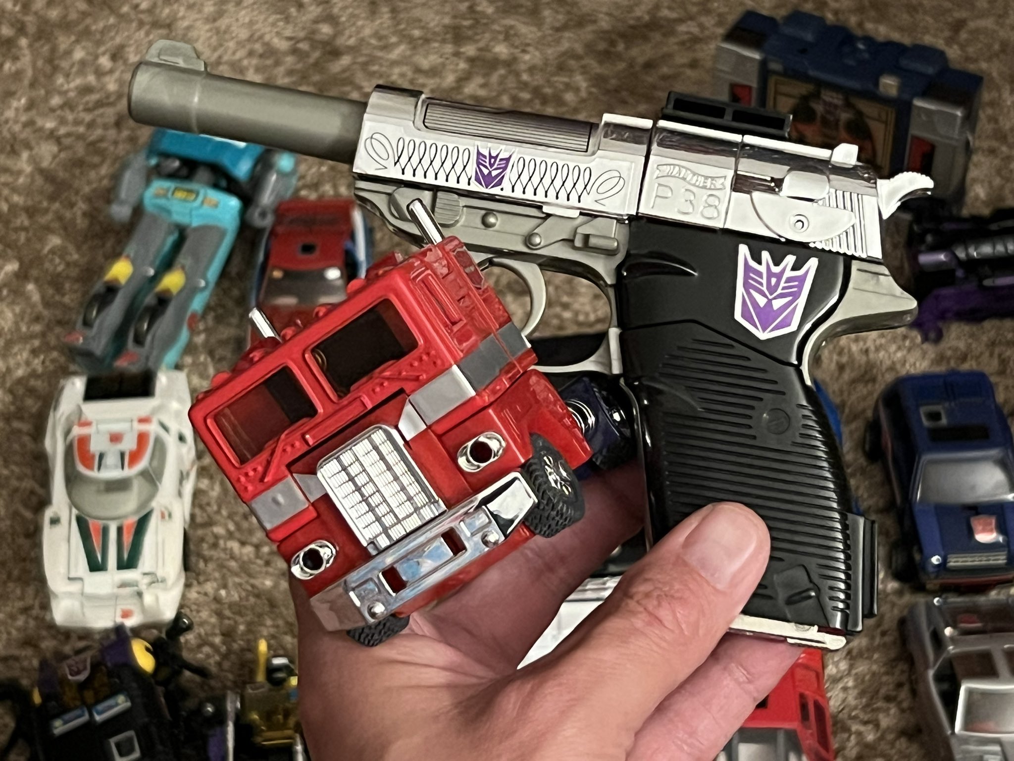 “RETRO”🤓 on Twitter: "The nostalgic energy in my hands is surging throughout my entire body ...