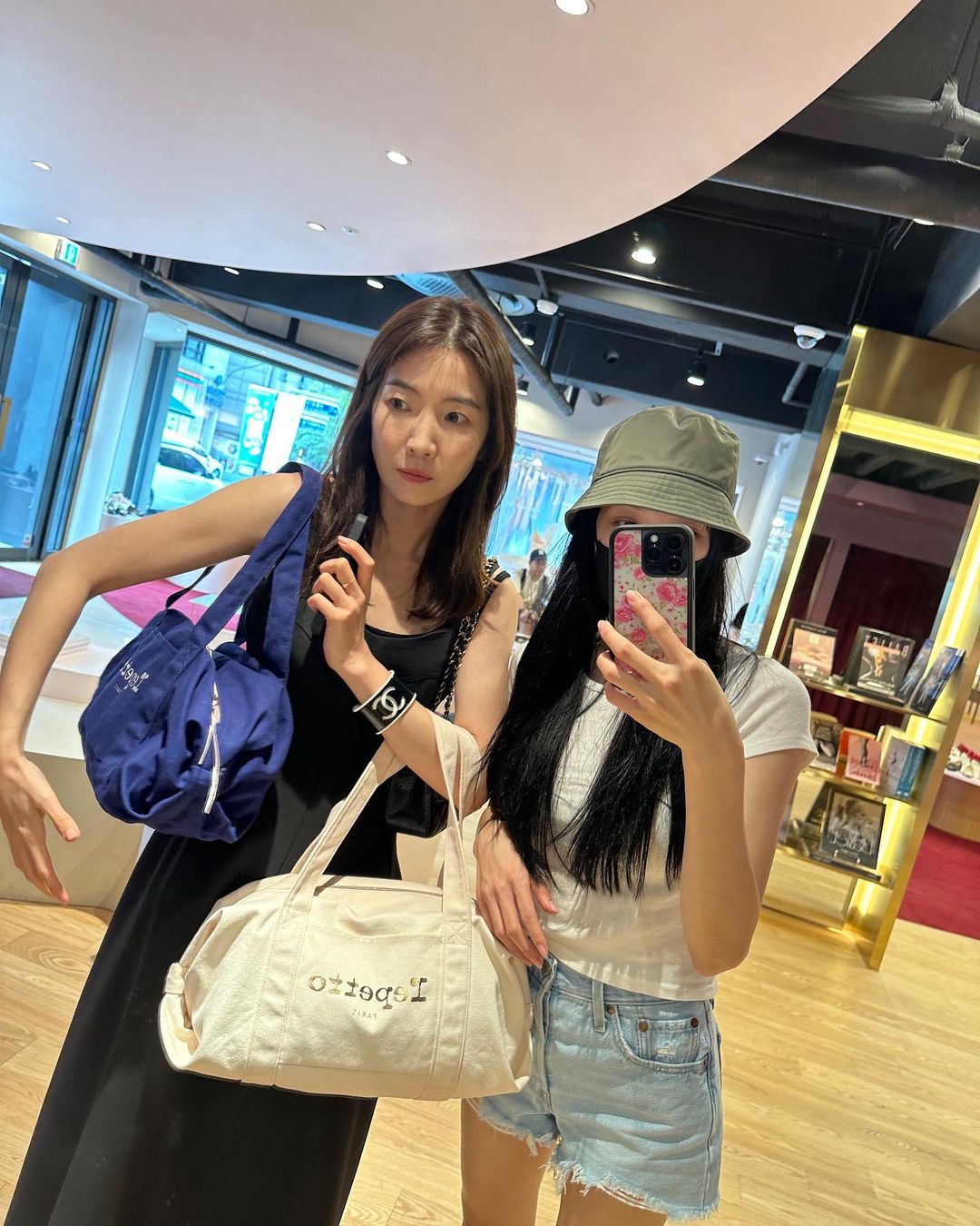 Tiffany Y0️⃣ung # Pr0️⃣jects on Twitter: "Looks like Tiffany Young went to ballet with her ...