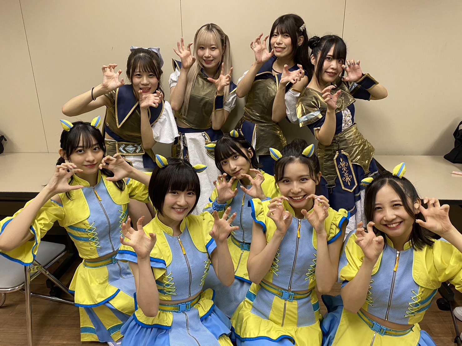 Devil ANTHEM. on Twitter: "大阪定期公演、ゲスト出演してくれたKolokolさんありがとうございました！ 来月8月の定期はお休みになるので、みなさん8/11(金)でび ...