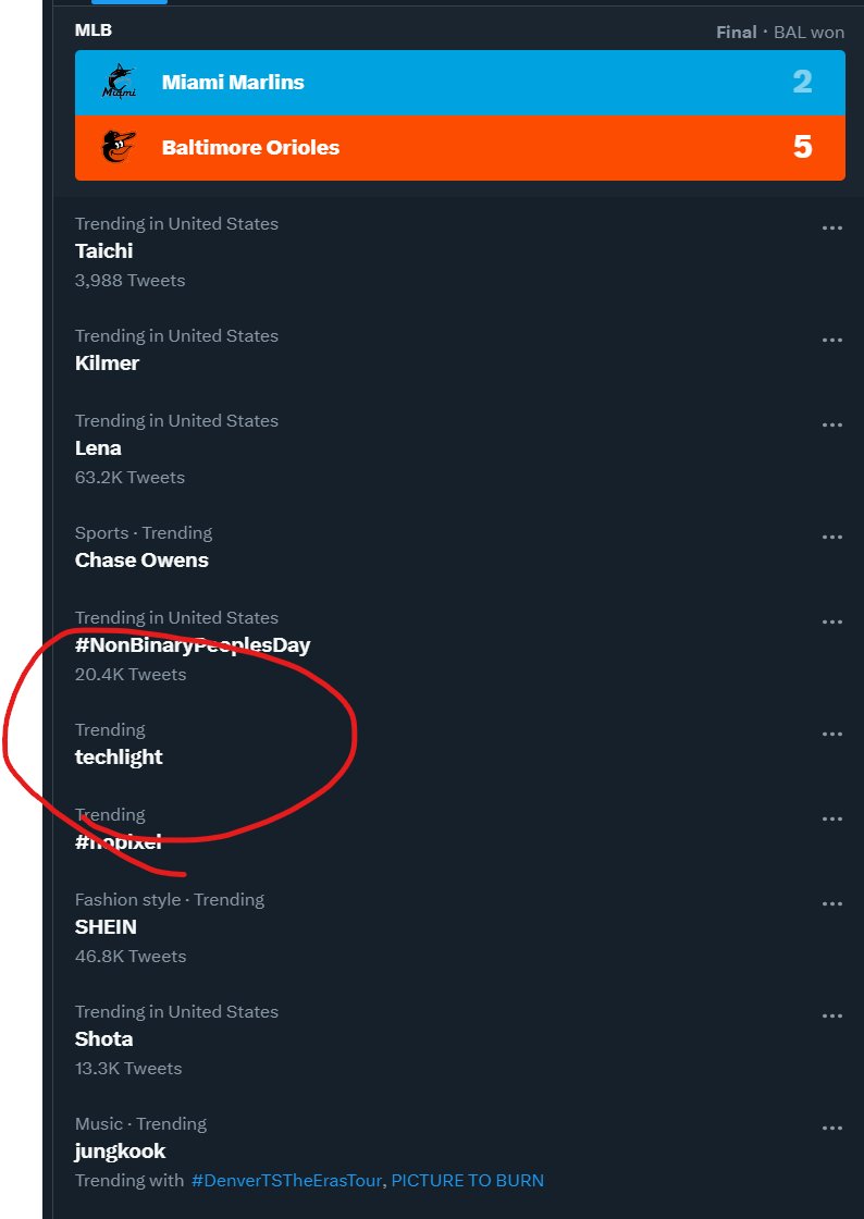 Pengwin3D on Twitter: "we made techlight trend🤣 https://t.co/vN5Ymk9osq" / Twitter