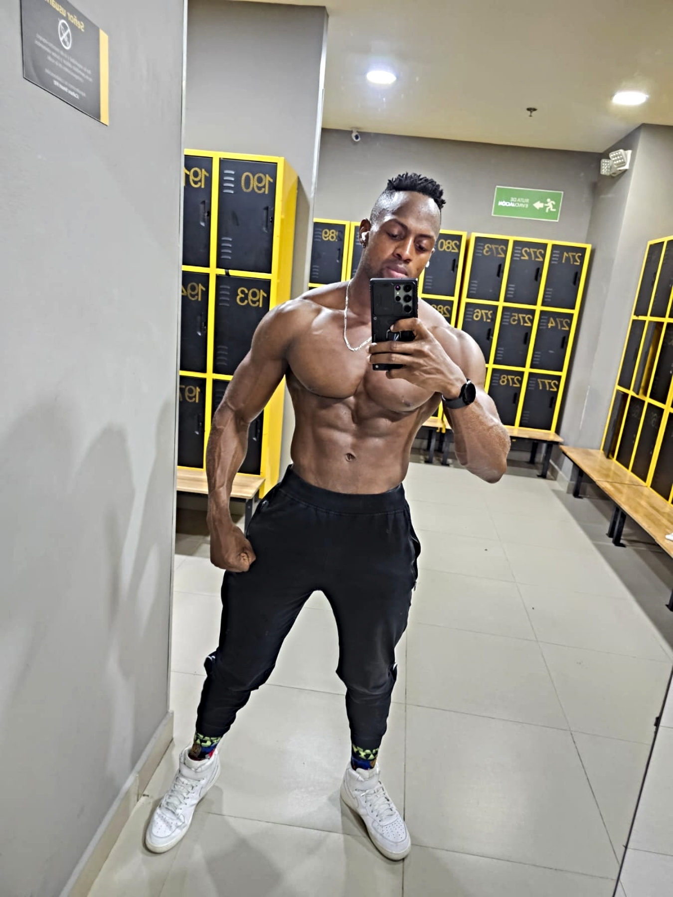 Flirt4FreeGuys on Twitter: "RT @mikekilianf: 💪clear objectives💪 https://t.co/Fzd39DTF9p ...