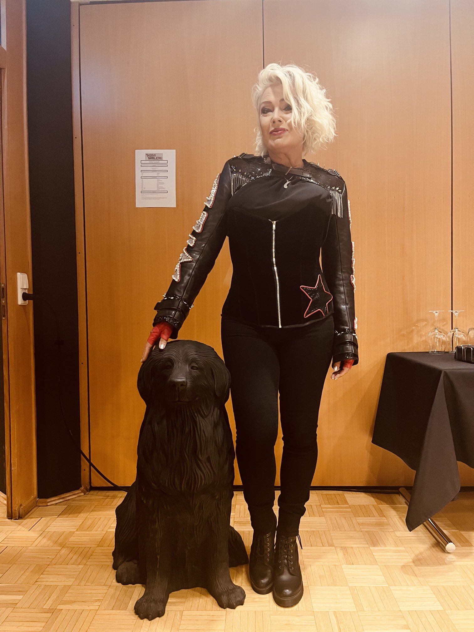 Large Photo Of Kim Wilde