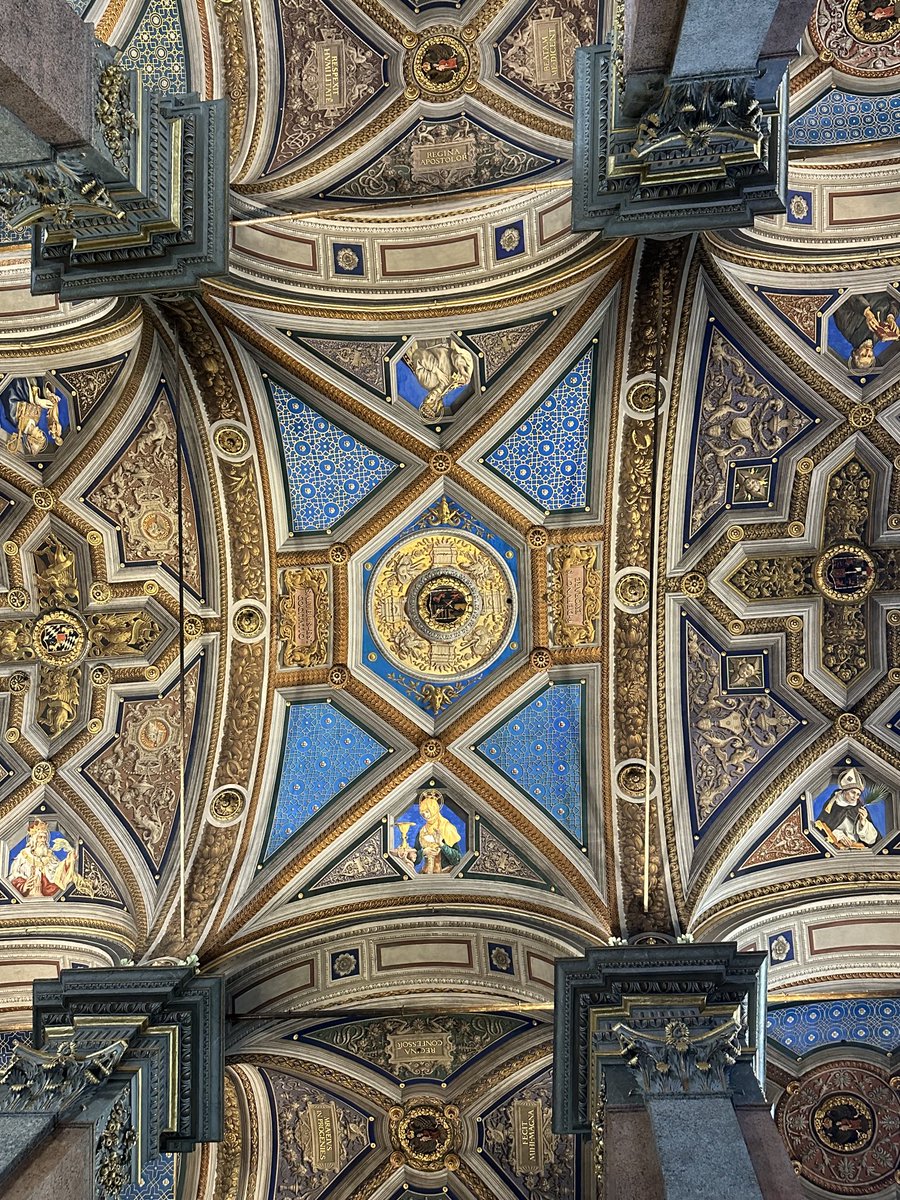 Architext on Twitter: "Borromini X vs Bramante X"