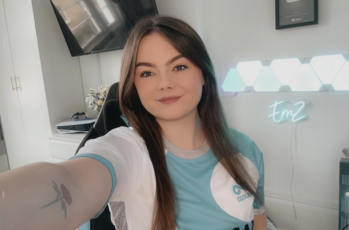 London Spitfire on Twitter: "RT @C9EmZ: now LIVE on London Spitfire Youtube! OWL Summer Stage ...