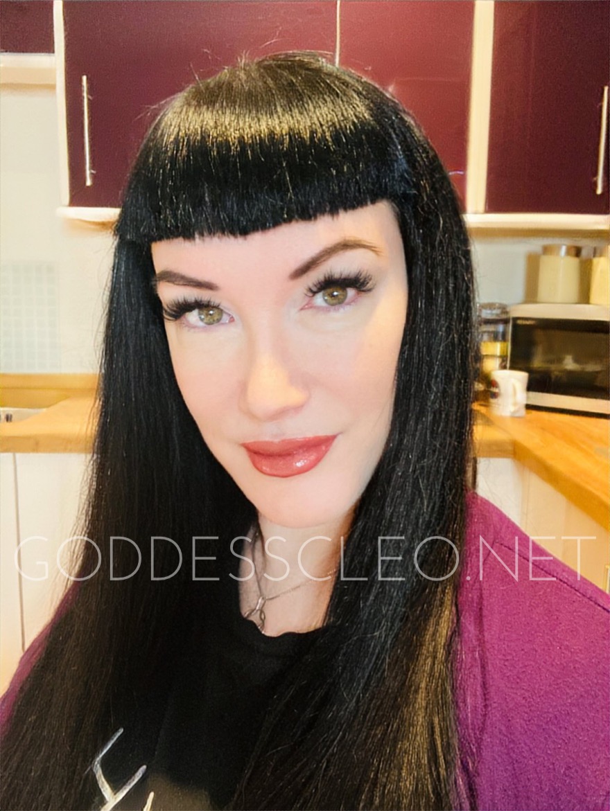 Goddess Cleo - London Dominatrix on Twitter: Goddess Cleo - London Dominatrix on Twitter: