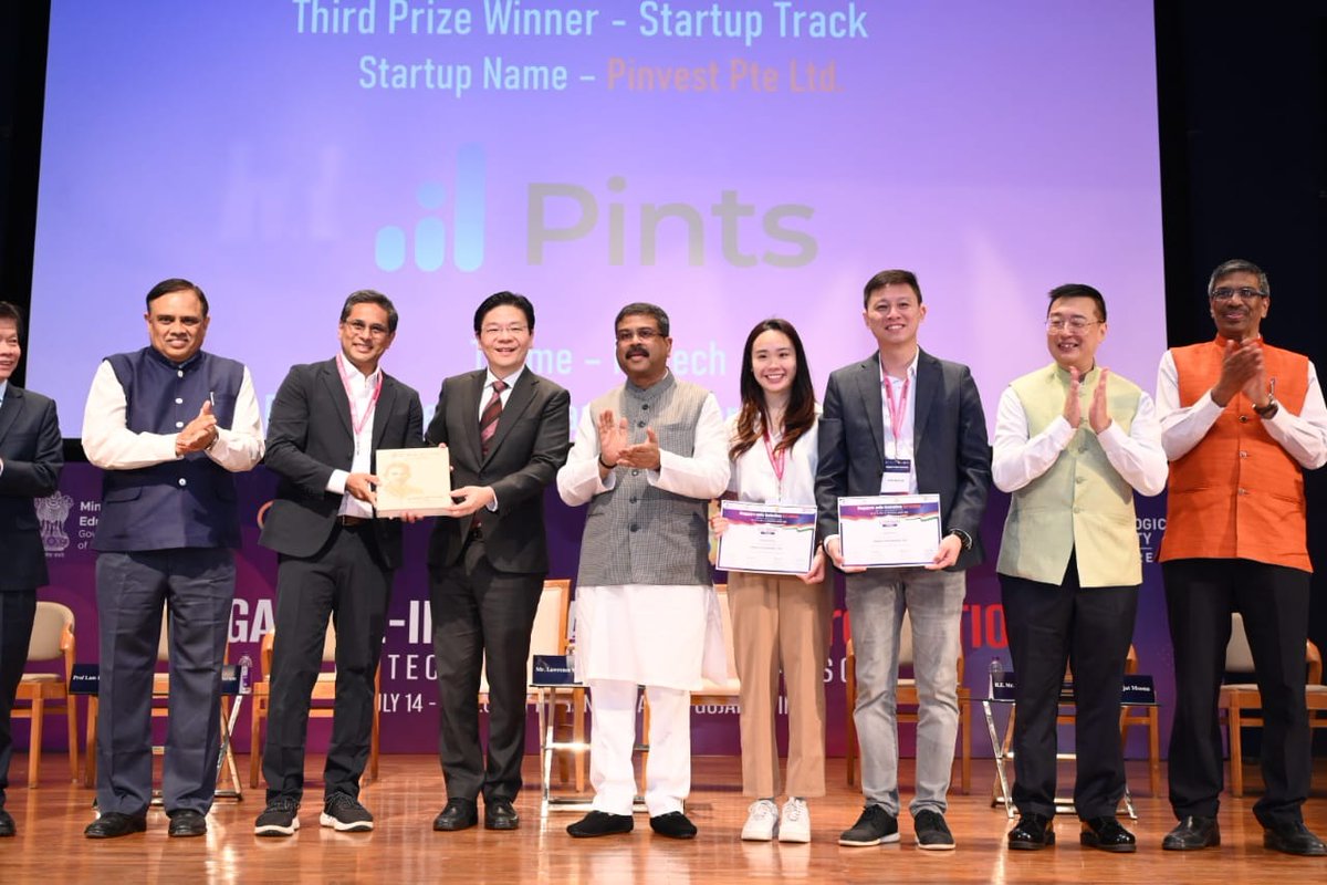 Ministry of Education on Twitter: "While speaking at the finale and the award ceremony of the SI ...