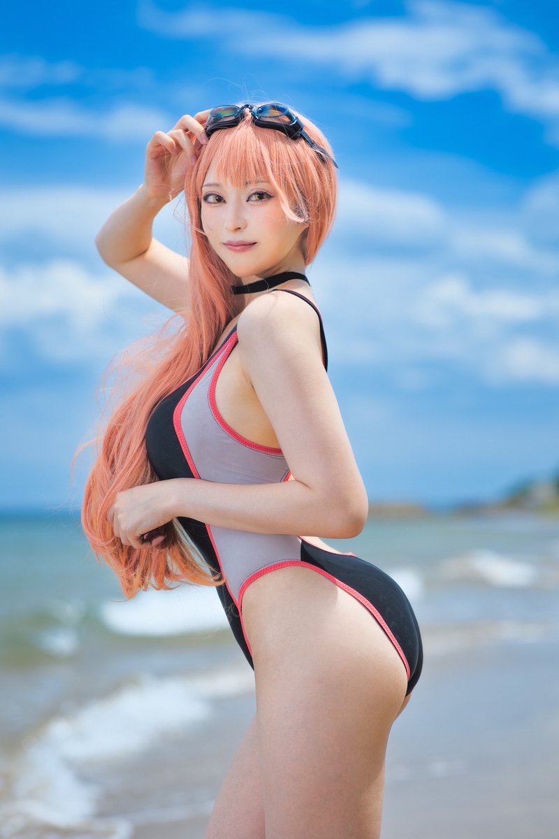 Eden on Twitter: "RT @aya_cos_ache: NIKKE/ラピ 夏イベ水着ver ・ ___指揮官。海、お好きですか？ #NIKKEcosplay #NIKKE"