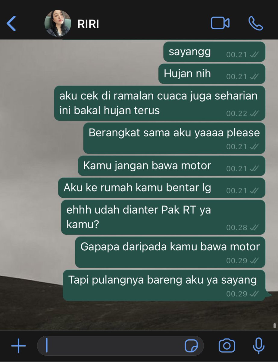 imnay. on Twitter: "now playing armada, seharusnya aku yang disana🫂"