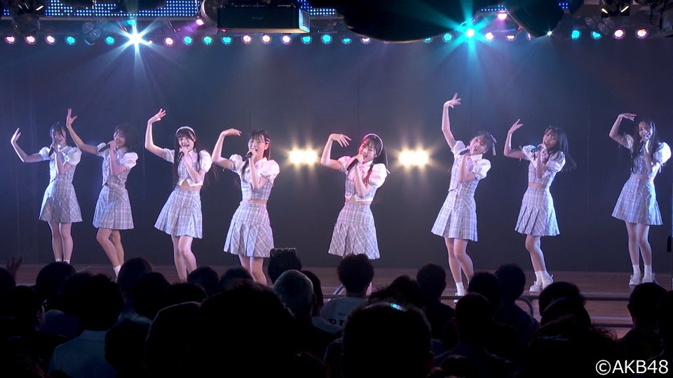 AKB48 LOD撮影スタッフ on Twitter: "7月16日 18期研究生「ただいま 恋愛中」公演のアーカイブ配信中！ 12:30 http://tiny.cc/vh09vz 17: ...