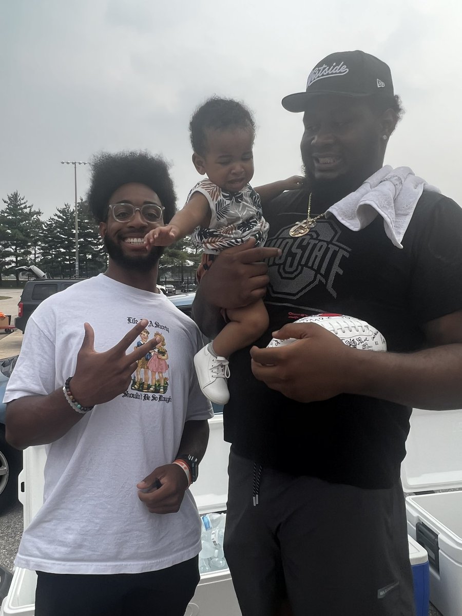 Tevin Studdard Sr. on Twitter: "TJ with Ben Davis Legends Cincinnati Bengals RB @Kidnplay_abc123 ...