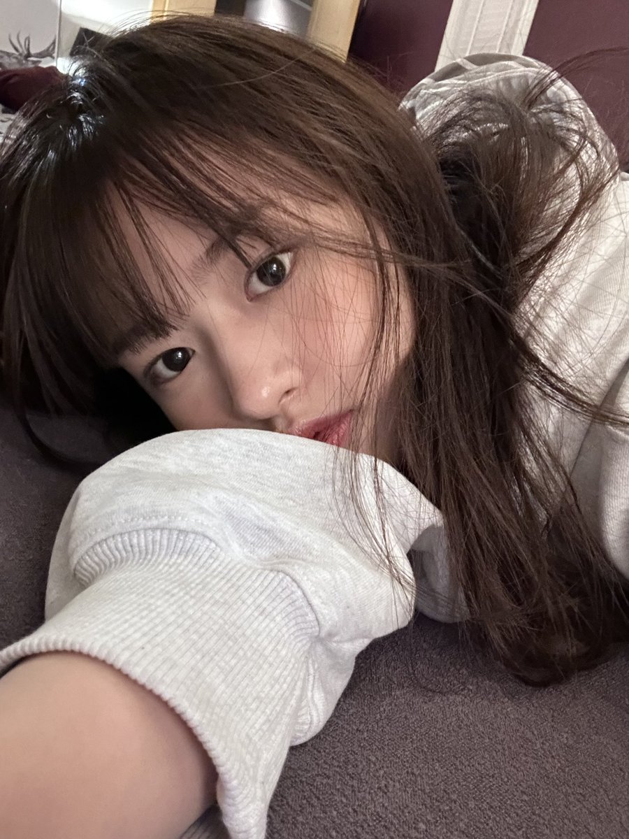 인스티즈(instiz) on Twitter: "[잡담] 안유진 지락실이 퍼컬 맞나봐 (링크에 더있어요👉) https://instiz.net/name_enter/88542856…"