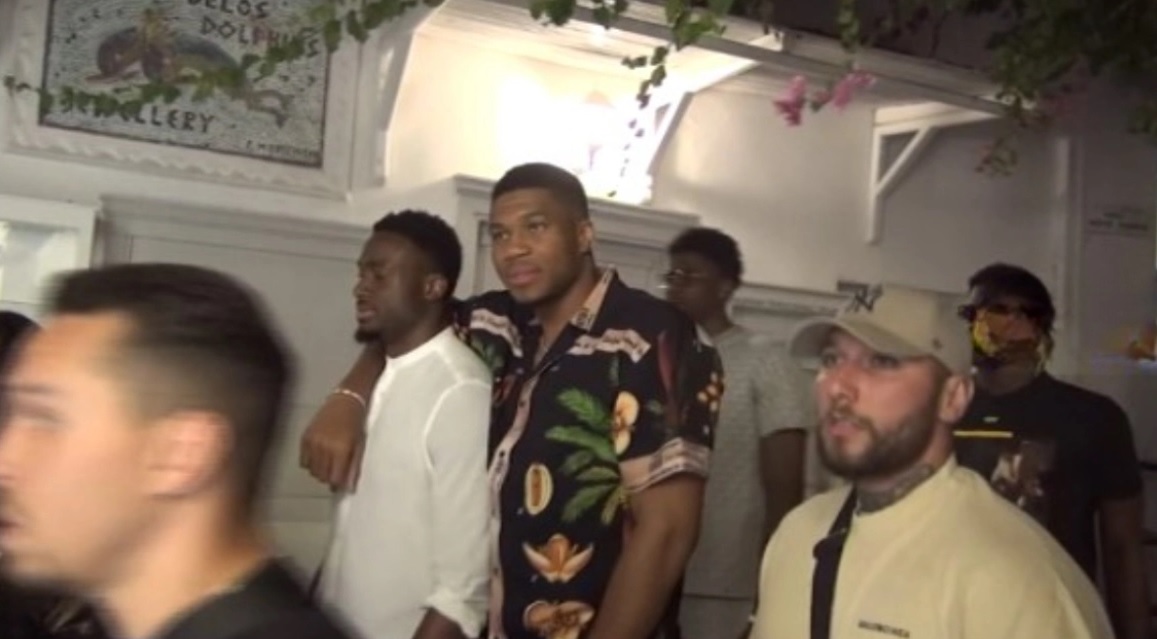 Greek City Times On Twitter Giannis Antetokounmpo With His Brothers