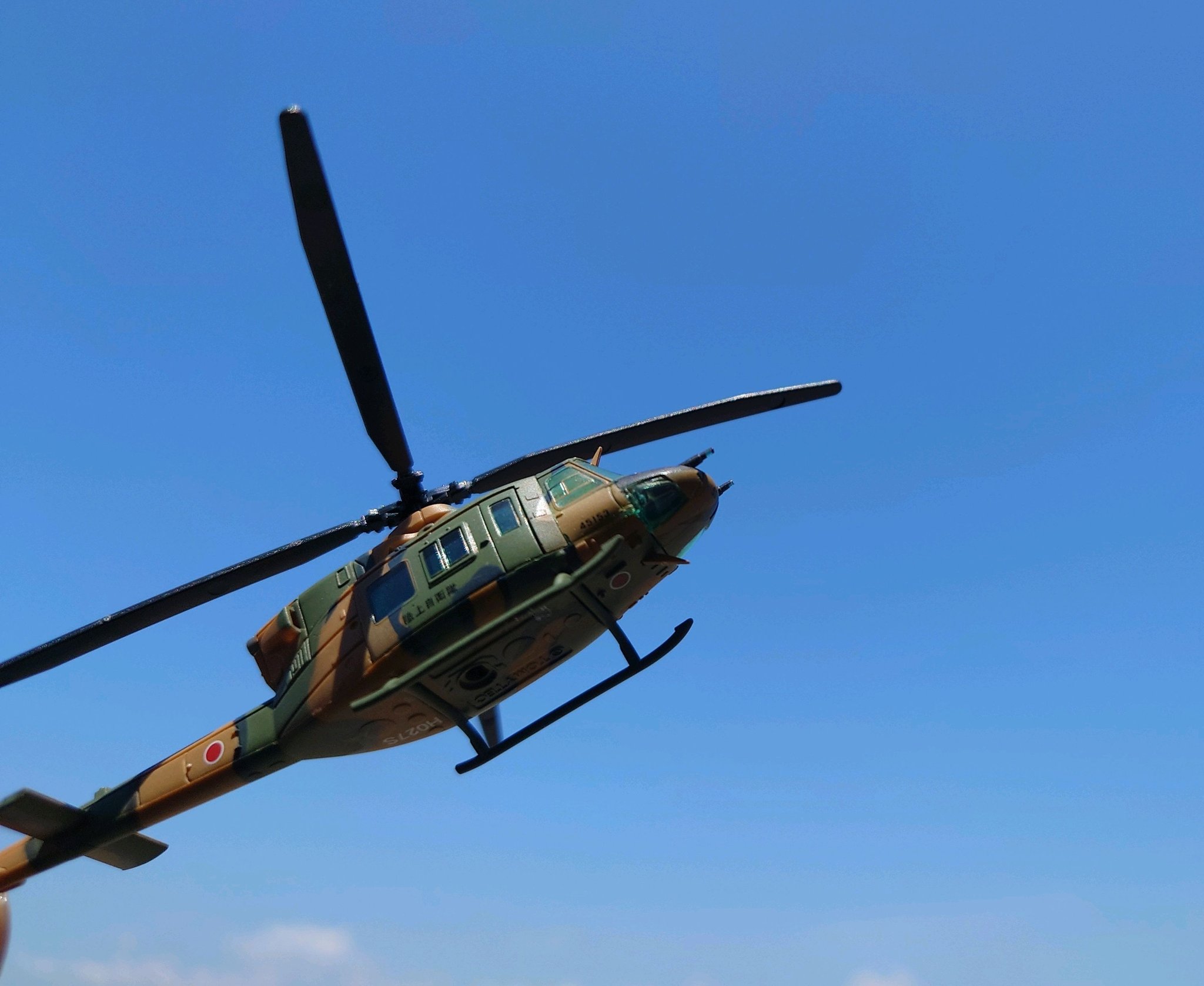 YASSAN on Twitter: "完成！ 1/144 UH-2 陸上自衛隊新型多用途ヘリコプター 片方はシークレットの駐機プロペラ仕様 もう一方はヤフオク等で販売されているUH-2用の ...