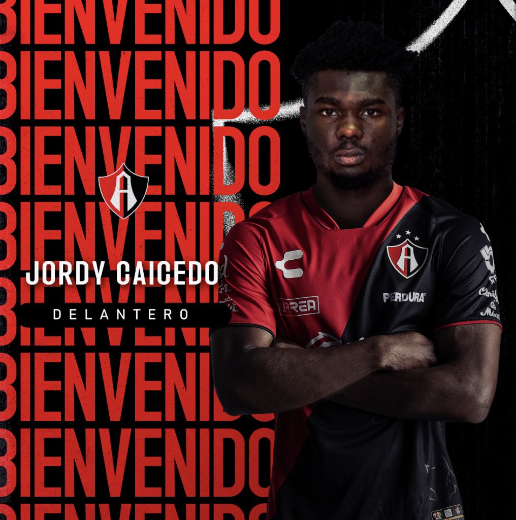 CRACKS MX on Twitter: "¡LLEGÓ REFUERZO! 🦊 Despué de las bajas de Quiñones y Furch, el Atlas se ...