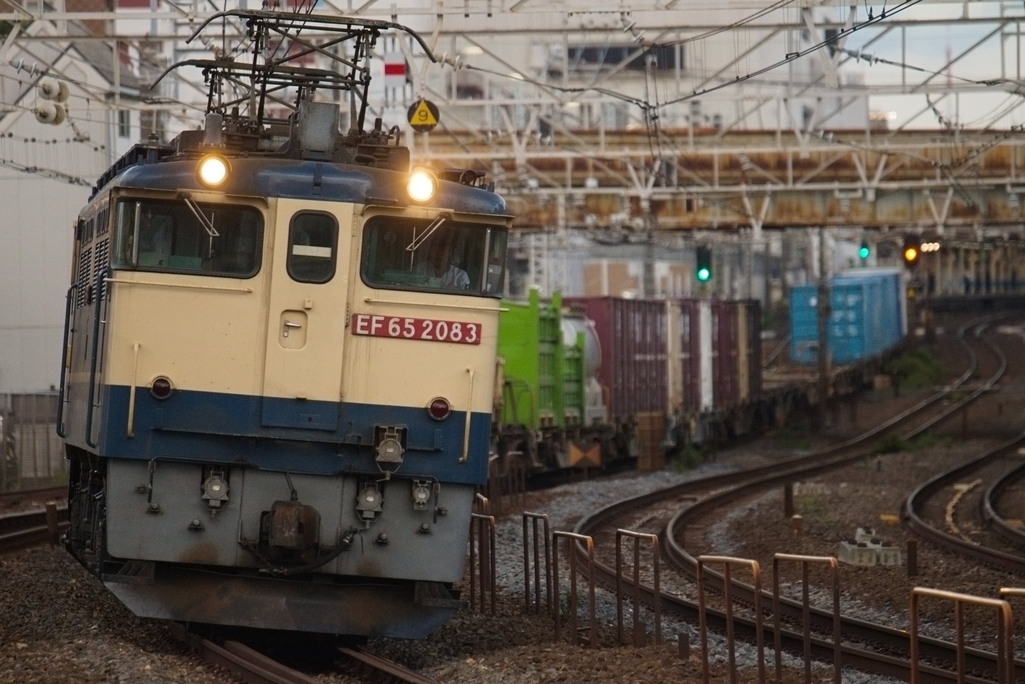 総武機関区 on Twitter: "2023/07/06木) 1090レ:EF65-2083①+コキ 1092レ:EF210-110②+コキ https://t.co/OhPbJSAWwu ...