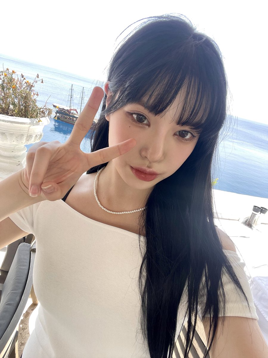 ADYA pics on Twitter: "[💌] CHAEEUN UPDATE #ADYA #에이디야 #CHAEEUN #채은 @ADYA_official"