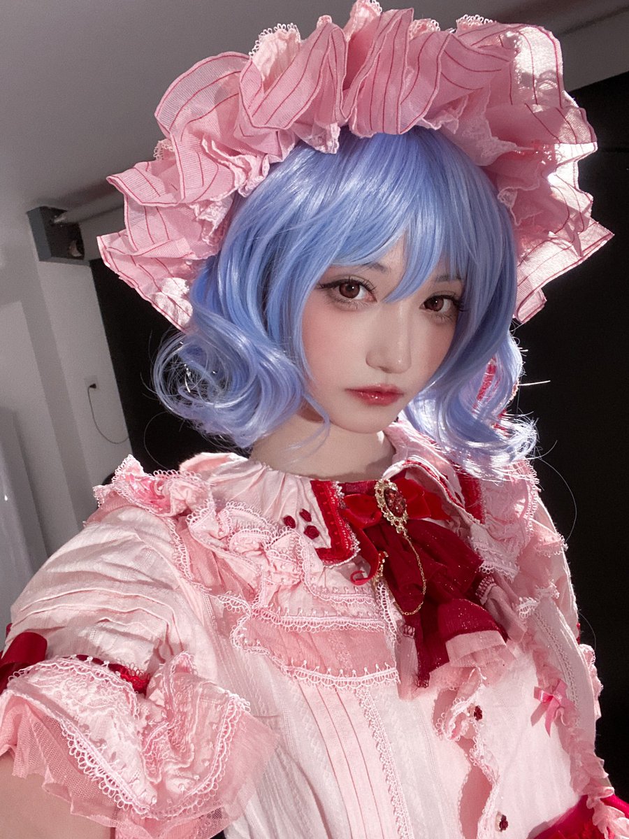 帅嘤嘤 on Twitter: "Scarlet Devil"