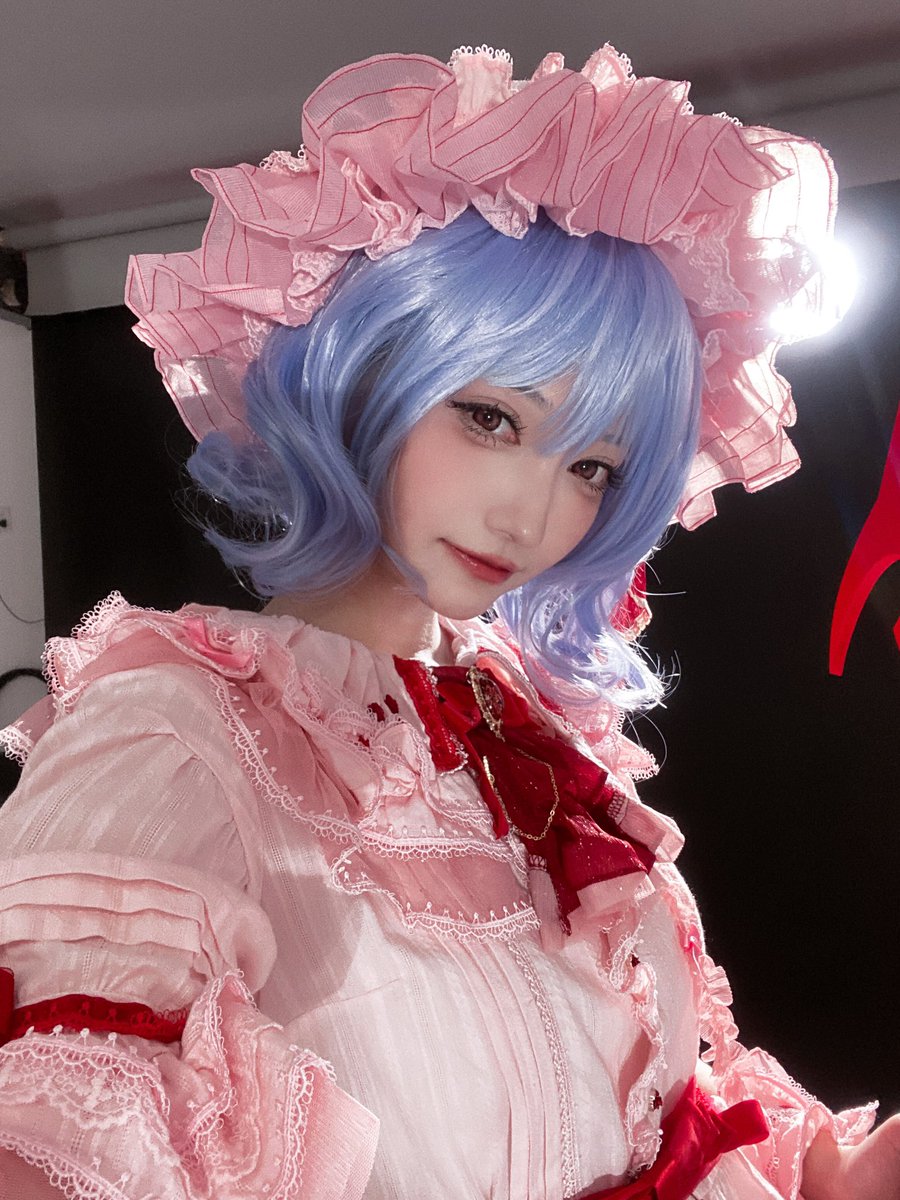 帅嘤嘤 on Twitter: "Scarlet Devil"