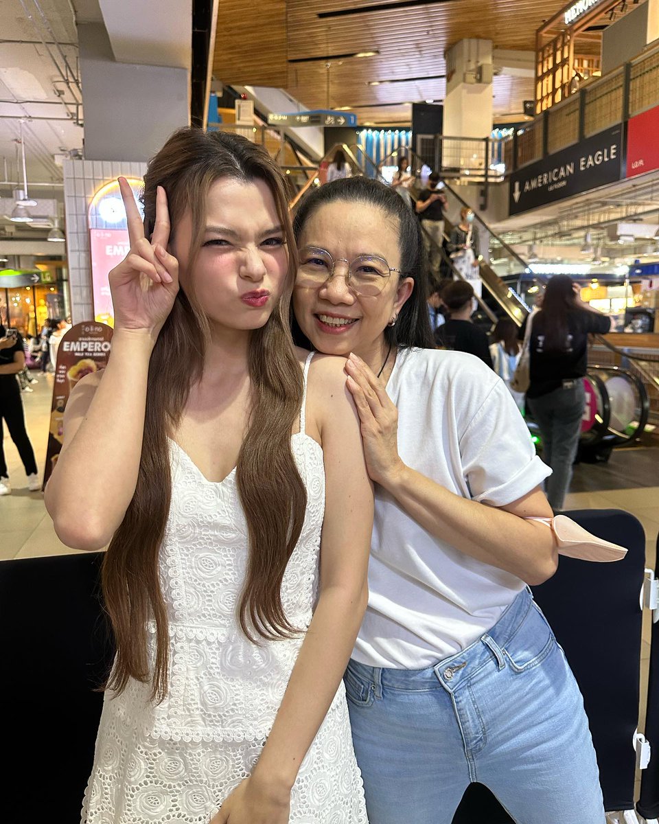 Freen | Becky ™ on Twitter: "📸 | Freen and Becky via liewlekjew on Instagram 🔗 https://instagram ...