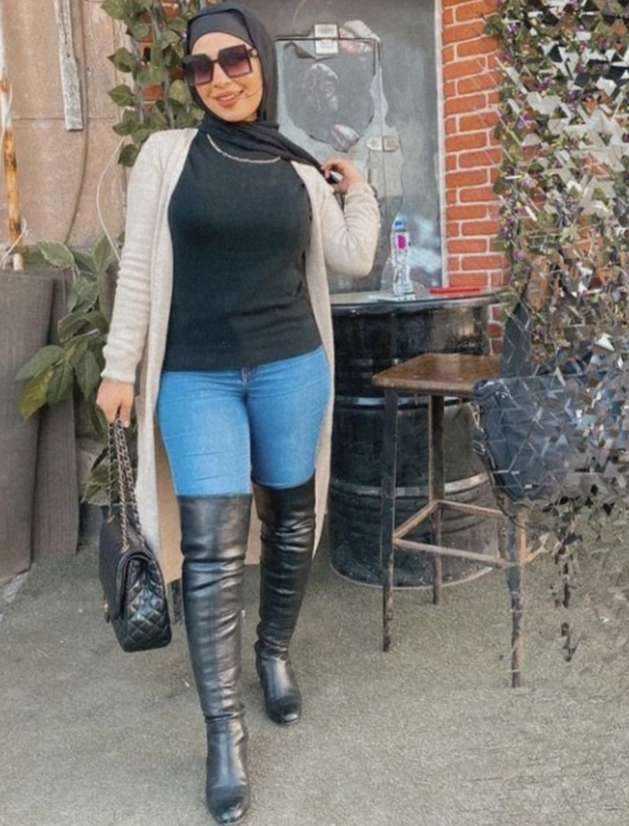 Kev Pickering on Twitter: "Modest Denim Denim @Bootsy900 @Bootedbabes @booperv @bootsmasterx ...